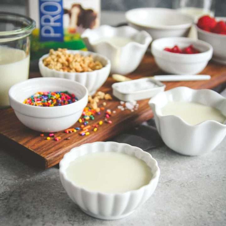 Bat Pudding Cups {easy to make desserts for Halloween} - Sweetphi